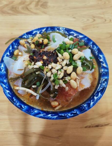 米豆腐的功效与作用_米豆腐能减肥吗-第2张图片-山城妙识 米豆腐的功效与作用_米豆腐能减肥吗-第2张图片-山城妙识