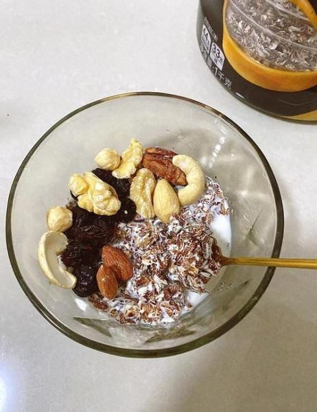 高纤黑燕麦片怎么吃_高纤黑燕麦片减肥吃法-第1张图片-山城妙识 高纤黑燕麦片怎么吃_高纤黑燕麦片减肥吃法-第1张图片-山城妙识