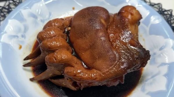 蒸熊掌的做法_蒸熊掌多少钱-第1张图片-山城妙识