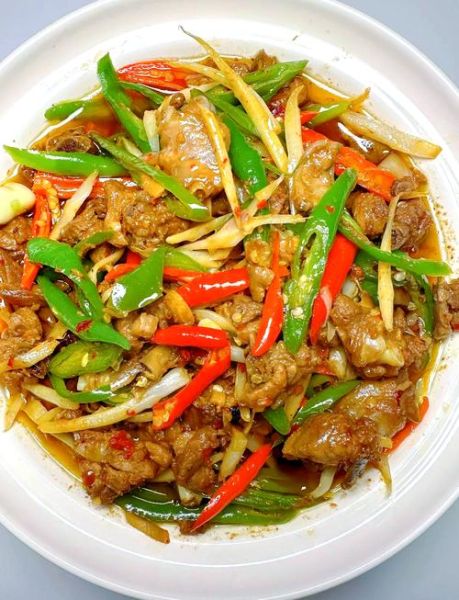 姜爆鸭子最正宗的做法_老川菜馆不外传的秘诀-第1张图片-山城妙识