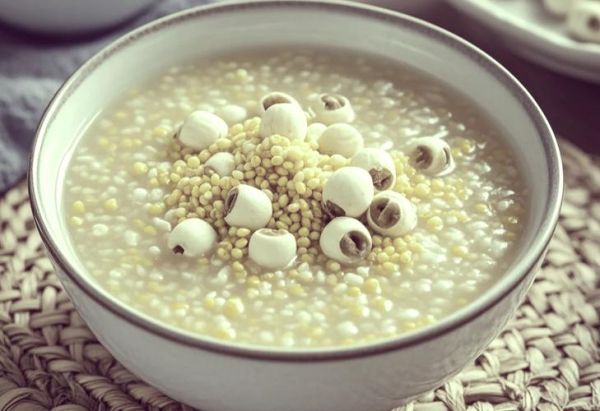 莲子粥怎么煮好吃_莲子粥的做法大全家常-第1张图片-山城妙识