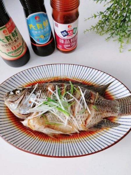 清蒸罗非鱼怎么做_罗非鱼清蒸需要多久-第2张图片-山城妙识