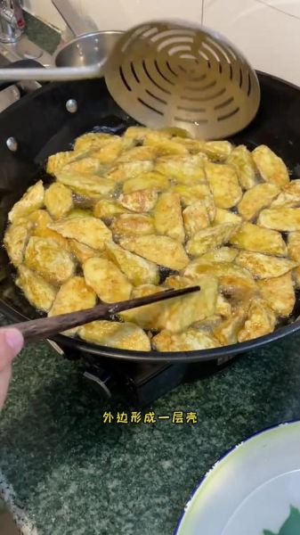 红烧茄子裹鸡蛋怎么做_红烧茄子裹鸡蛋好吃吗-第1张图片-山城妙识