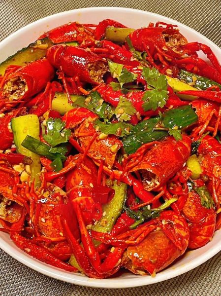 麻辣小龙虾怎么做_家常麻辣小龙虾做法-第3张图片-山城妙识