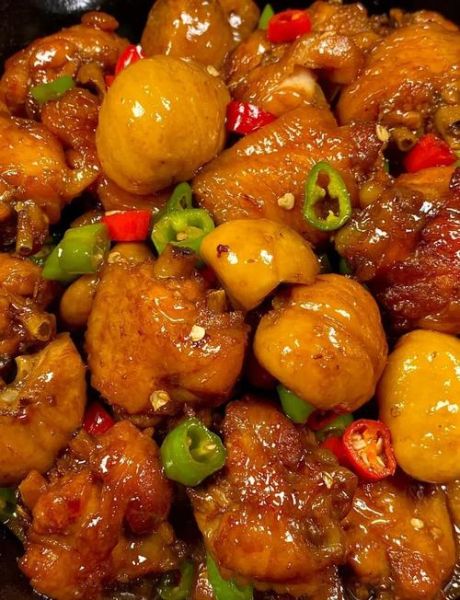 板栗烧鸡怎么烧_板栗烧鸡用什么鸡最好-第1张图片-山城妙识