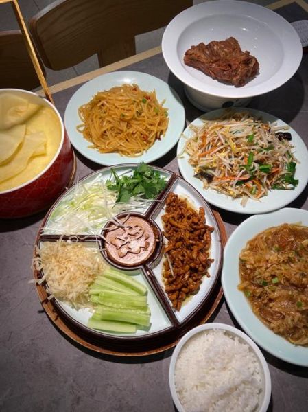 老北京春饼宴怎么做_春饼宴配菜有哪些-第1张图片-山城妙识 老北京春饼宴怎么做_春饼宴配菜有哪些-第1张图片-山城妙识