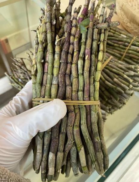 石斛的功效与作用有哪些_石斛适合什么人吃-第3张图片-山城妙识