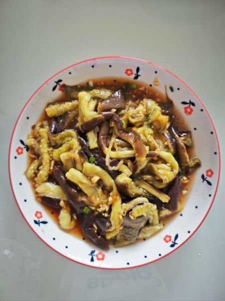 蒜泥茄子怎么做_蒜泥茄子最正宗的做法-第2张图片-山城妙识