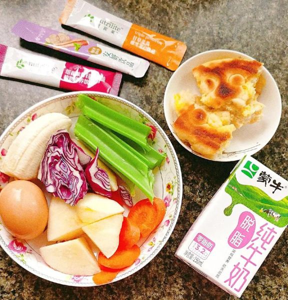 搅拌机食谱做法大全窍门_如何用搅拌机做营养早餐-第1张图片-山城妙识