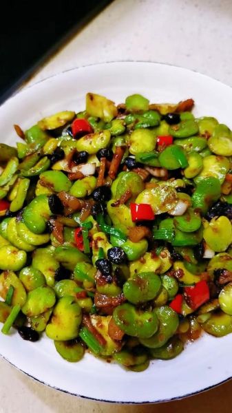 炒蚕豆怎么炒得松又脆_炒蚕豆不硬的小窍门-第3张图片-山城妙识 炒蚕豆怎么炒得松又脆_炒蚕豆不硬的小窍门-第3张图片-山城妙识