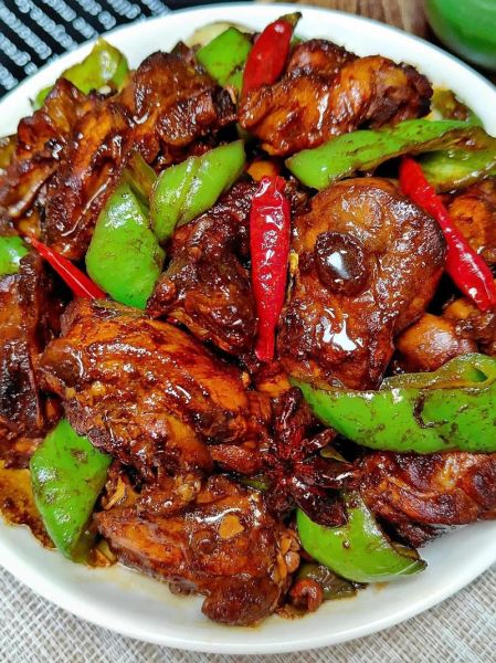 炒鸡肉怎么做才嫩_家常炒鸡肉的做法大全-第3张图片-山城妙识