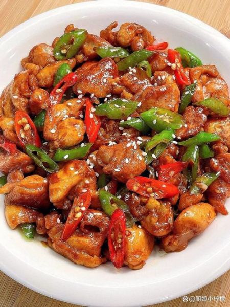 炒鸡肉怎么做才嫩_家常炒鸡肉的做法大全-第2张图片-山城妙识