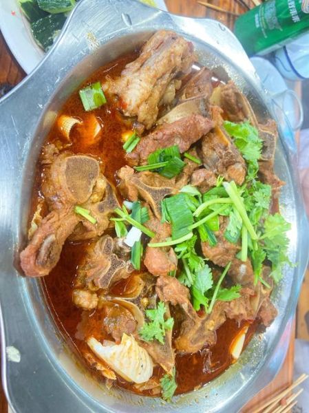 羊蝎子火锅涮什么菜最好吃_羊蝎子火锅配菜推荐-第3张图片-山城妙识