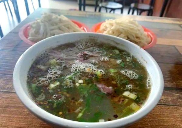 煮牛肉汤放什么调料_牛肉汤调料清单-第1张图片-山城妙识