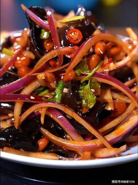 凉拌木耳洋葱可以减肥吗_凉拌木耳洋葱怎么做才好吃-第3张图片-山城妙识