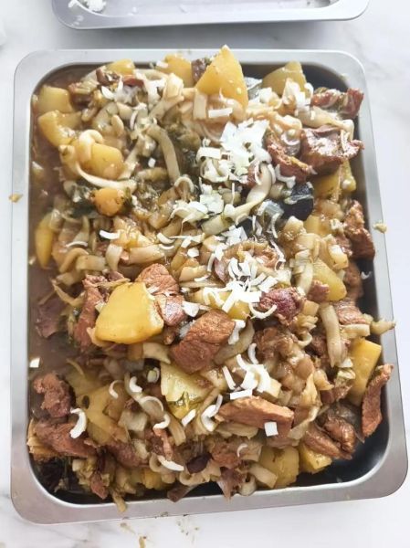 猪肉大烩菜的家常做法窍门_怎么做才香而不柴-第3张图片-山城妙识