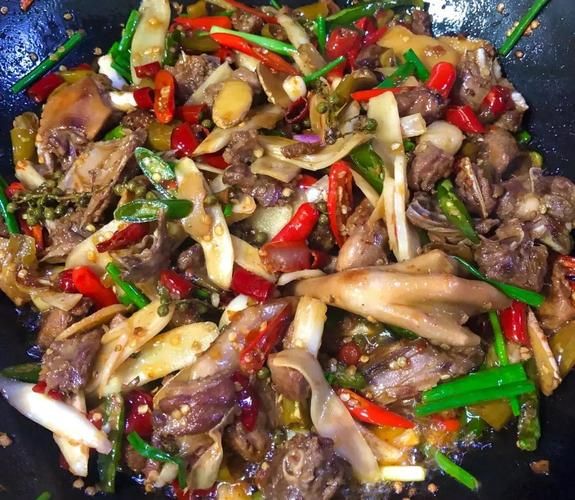 姜爆鸭子怎么做_川菜姜爆鸭子的正宗做法-第2张图片-山城妙识 姜爆鸭子怎么做_川菜姜爆鸭子的正宗做法-第2张图片-山城妙识