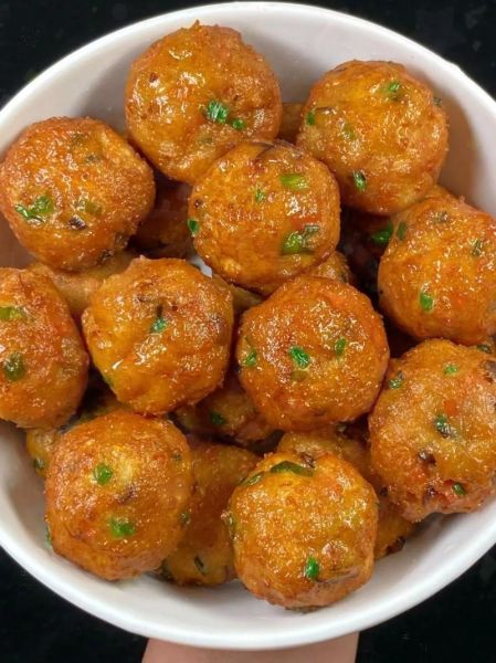 炸丸子怎么做外酥里嫩_炸丸子用什么油最好-第1张图片-山城妙识 炸丸子怎么做外酥里嫩_炸丸子用什么油最好-第1张图片-山城妙识