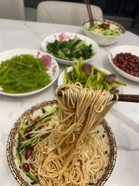 冷面怎么做好吃_家庭版冷面做法大全-第3张图片-山城妙识