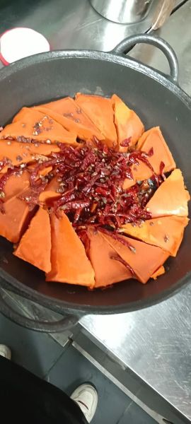 在家怎么自制火锅底料_自制火锅底料需要哪些材料-第1张图片-山城妙识