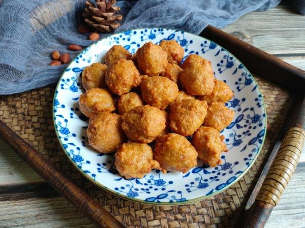 炸猪肉丸子怎么做_炸猪肉丸子不松散技巧-第2张图片-山城妙识 炸猪肉丸子怎么做_炸猪肉丸子不松散技巧-第2张图片-山城妙识