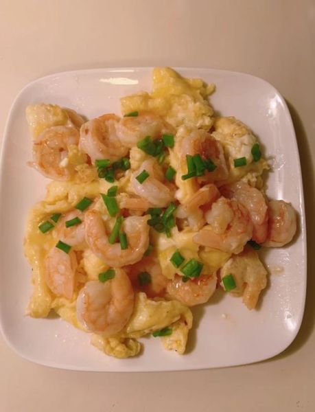 虾仁滑蛋怎么做_虾仁滑蛋的家常做法-第2张图片-山城妙识