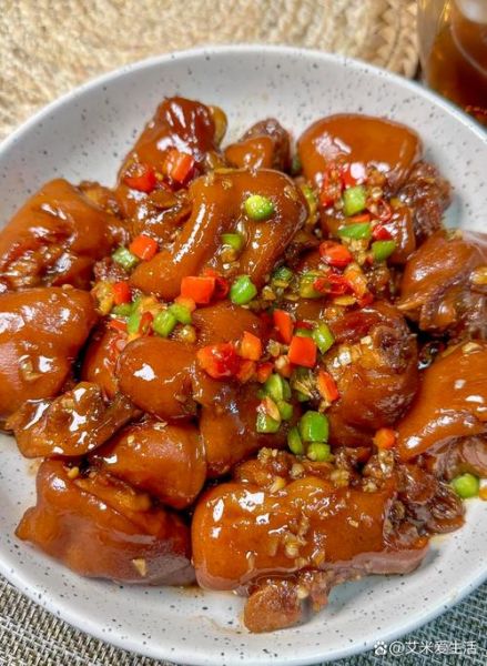 干锅香辣猪蹄怎么做_干锅香辣猪蹄用什么猪蹄最好-第3张图片-山城妙识
