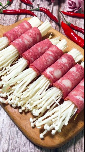 培根金针菇卷烧烤怎么做_培根金针菇卷烧烤多久熟-第3张图片-山城妙识