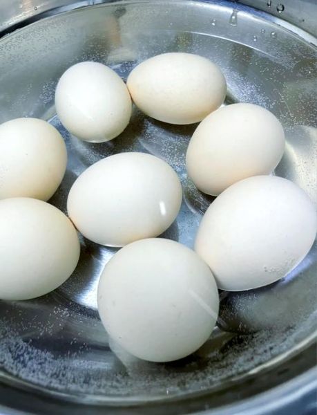 不剥壳卤鸡蛋的做法_卤鸡蛋不剥壳怎么入味-第3张图片-山城妙识