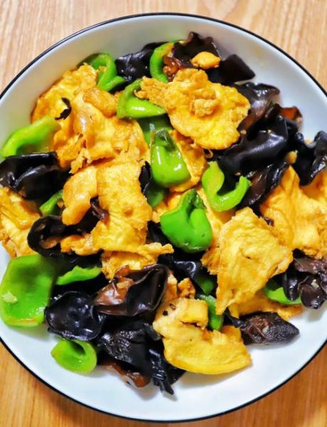 木耳炒鸡蛋怎么做好吃_木耳炒鸡蛋的做法窍门-第1张图片-山城妙识 木耳炒鸡蛋怎么做好吃_木耳炒鸡蛋的做法窍门-第1张图片-山城妙识