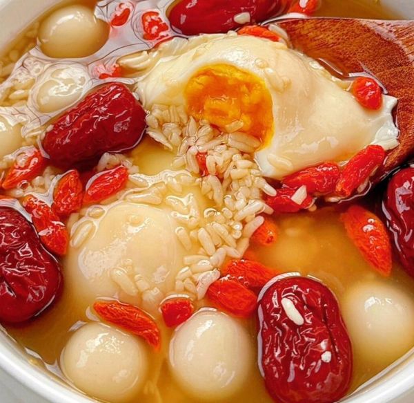 甜酒鸡蛋汤圆怎么做_甜酒鸡蛋汤圆热量高吗-第2张图片-山城妙识