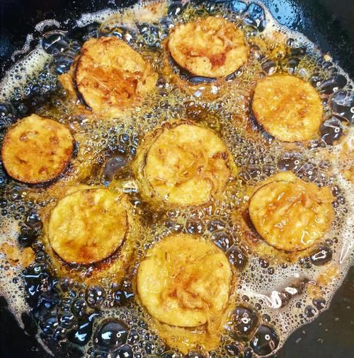 炸茄盒怎么做好吃又简单_炸茄盒的家常做法步骤-第2张图片-山城妙识