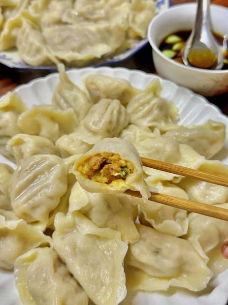 猪肉饺子馅儿怎么做_猪肉饺子馅儿怎么调才鲜嫩多汁-第2张图片-山城妙识