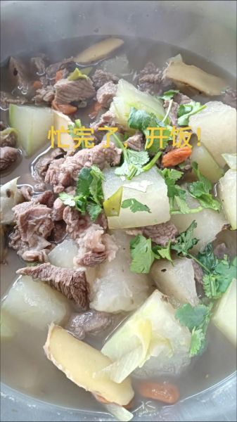 正宗牛肉炖冬瓜怎么做_冬瓜炖牛肉要不要焯水-第1张图片-山城妙识