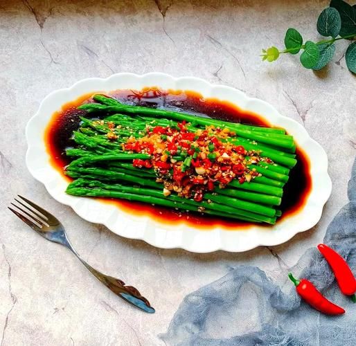凉拌芦笋怎么做_芦笋焯水几分钟才脆-第2张图片-山城妙识 凉拌芦笋怎么做_芦笋焯水几分钟才脆-第2张图片-山城妙识