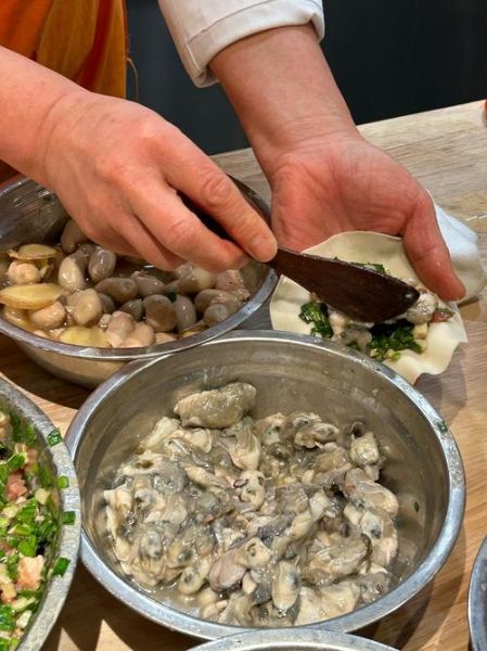 烫面包子面怎么和_烫面包子用什么水和面-第1张图片-山城妙识 烫面包子面怎么和_烫面包子用什么水和面-第1张图片-山城妙识