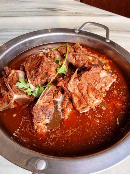 羊蝎子是哪里的特色菜_正宗做法与历史渊源-第3张图片-山城妙识 羊蝎子是哪里的特色菜_正宗做法与历史渊源-第3张图片-山城妙识