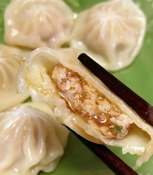 蟹黄汤包怎么做_蟹黄汤包汤冻秘诀-第3张图片-山城妙识