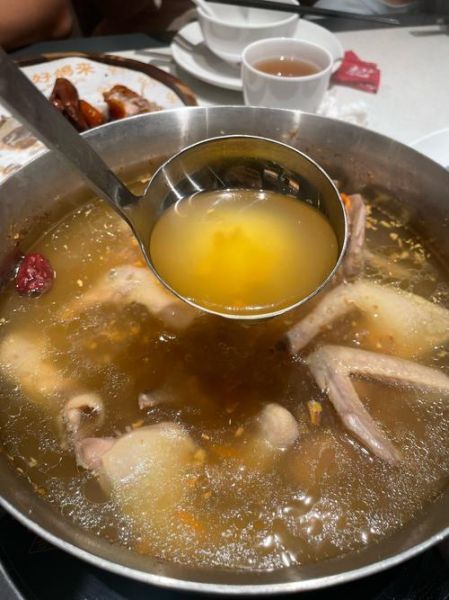 乳鸽怎么炖最补_乳鸽的功效与禁忌-第3张图片-山城妙识 乳鸽怎么炖最补_乳鸽的功效与禁忌-第3张图片-山城妙识