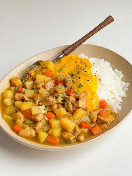 咖喱米饭怎么做才好吃_咖喱米饭家常做法窍门-第3张图片-山城妙识