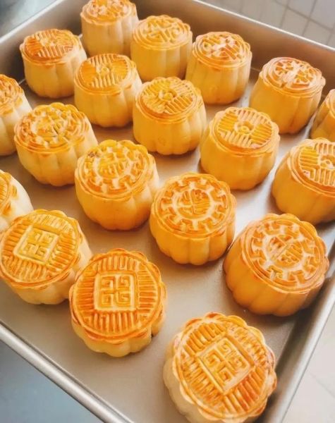 月饼回油要几天_广式月饼配方比例-第3张图片-山城妙识 月饼回油要几天_广式月饼配方比例-第3张图片-山城妙识