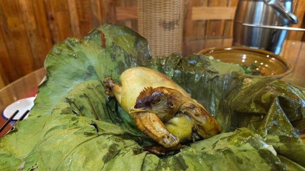 叫花鸡是哪个菜系的代表菜_叫花鸡起源地-第3张图片-山城妙识