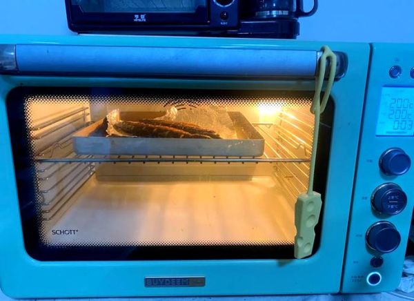 秋刀鱼怎么烤好吃_秋刀鱼去不去内脏-第1张图片-山城妙识