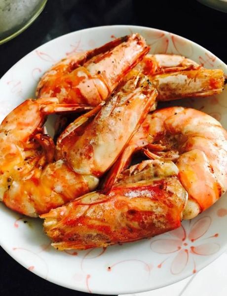 干煎大虾怎么做_干煎大虾需要焯水吗-第1张图片-山城妙识