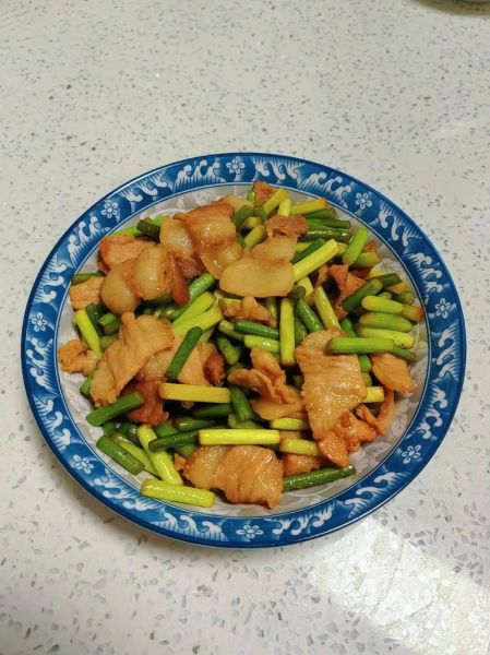 蒜苔炒肉蒜苔要不要焯水_焯水对口感影响-第3张图片-山城妙识 蒜苔炒肉蒜苔要不要焯水_焯水对口感影响-第3张图片-山城妙识