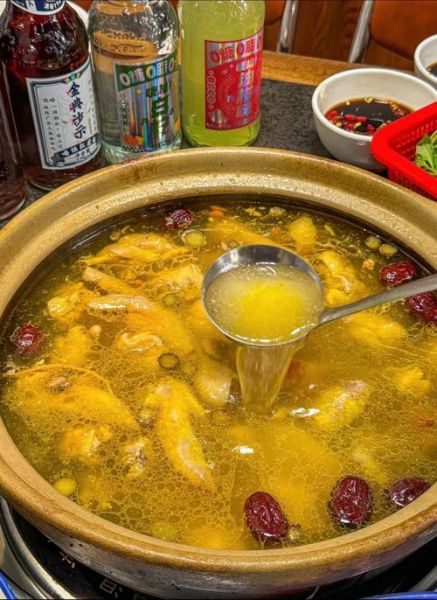 广式炖汤怎么做_广式炖汤用什么锅-第1张图片-山城妙识