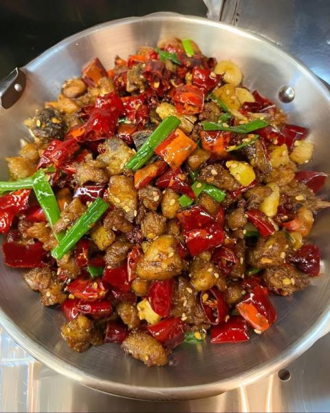 辣子鸡的家常做法_辣子鸡怎么炒才外酥里嫩-第3张图片-山城妙识 辣子鸡的家常做法_辣子鸡怎么炒才外酥里嫩-第3张图片-山城妙识