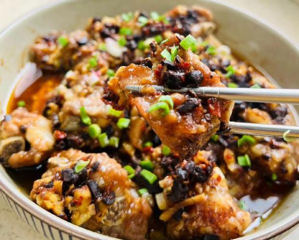 豆豉蒸排骨要多久_豆豉蒸排骨蒸几分钟-第1张图片-山城妙识