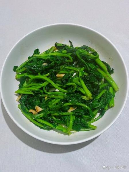 素炒油菜怎么做_油菜怎么炒才好吃-第2张图片-山城妙识