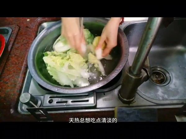 白菜怎么炒才好吃_白菜怎么做才好吃-第2张图片-山城妙识 白菜怎么炒才好吃_白菜怎么做才好吃-第2张图片-山城妙识